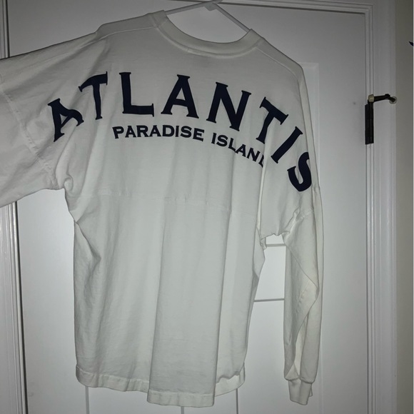 Tops | Atlantis Paradise Island Long Sleeve Tshirt | Poshmark